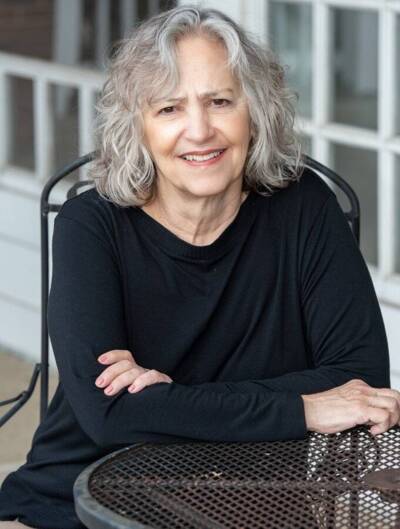 Denise Nelson - Barrington - Baird & Warner